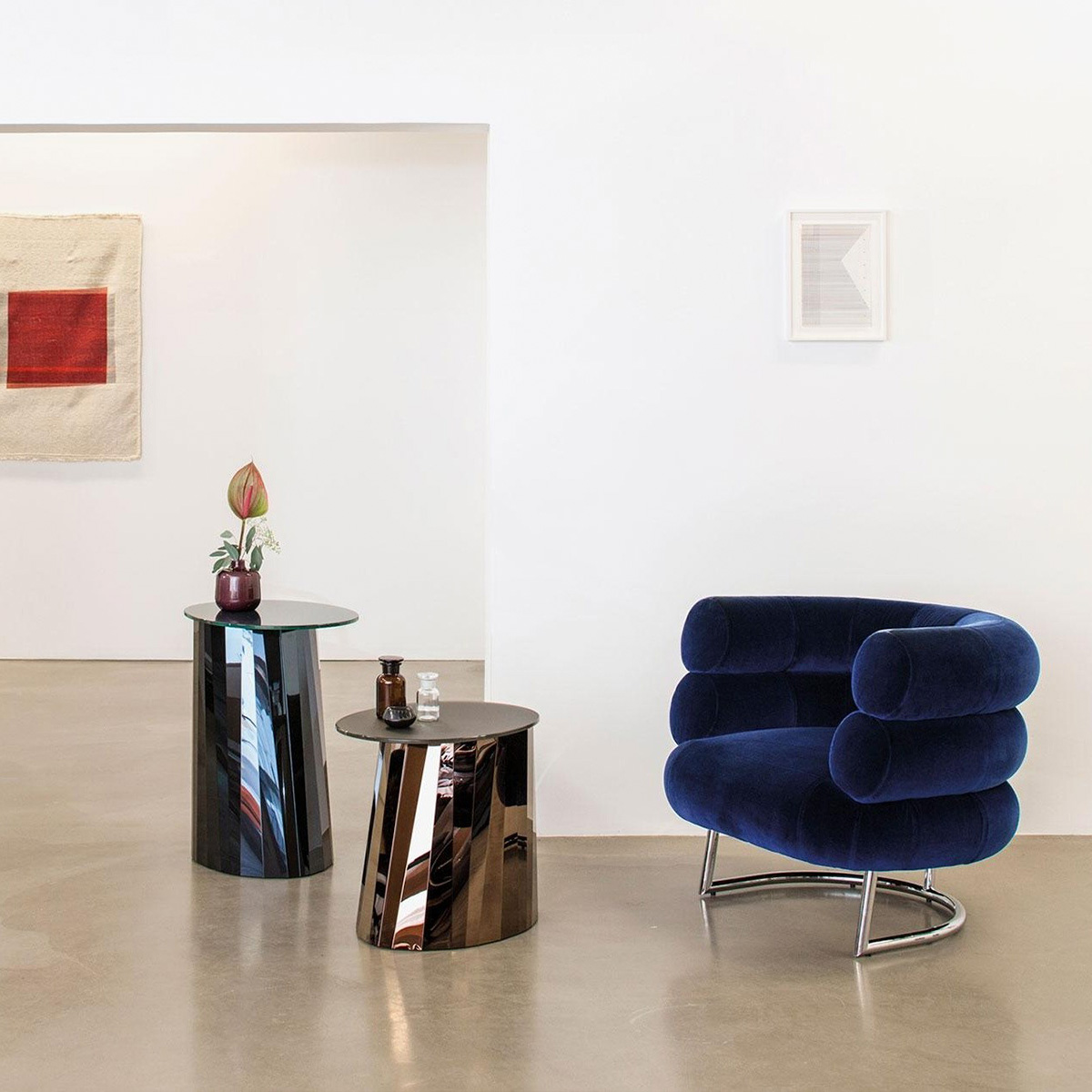 플리 사이드 테이블 Pli Side Table | LOMAD(로마드) - 소유의 타이밍