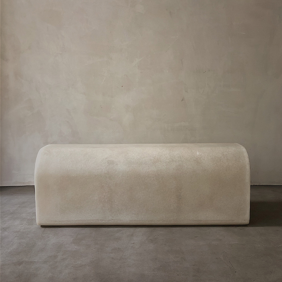 아치 벤치 Arch Bench | LOMAD(로마드) - 소유의 타이밍