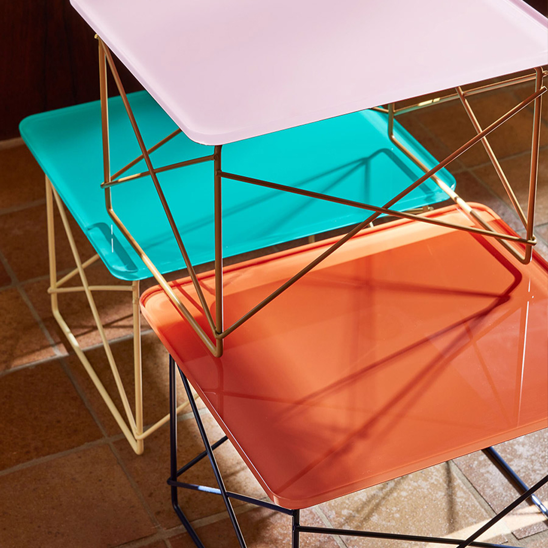 와이어 베이스 로우 테이블(Iron Red) Eames Wire Base Low Table (Iron Red), Herman Miller x HAY | LOMAD(로마드 ...